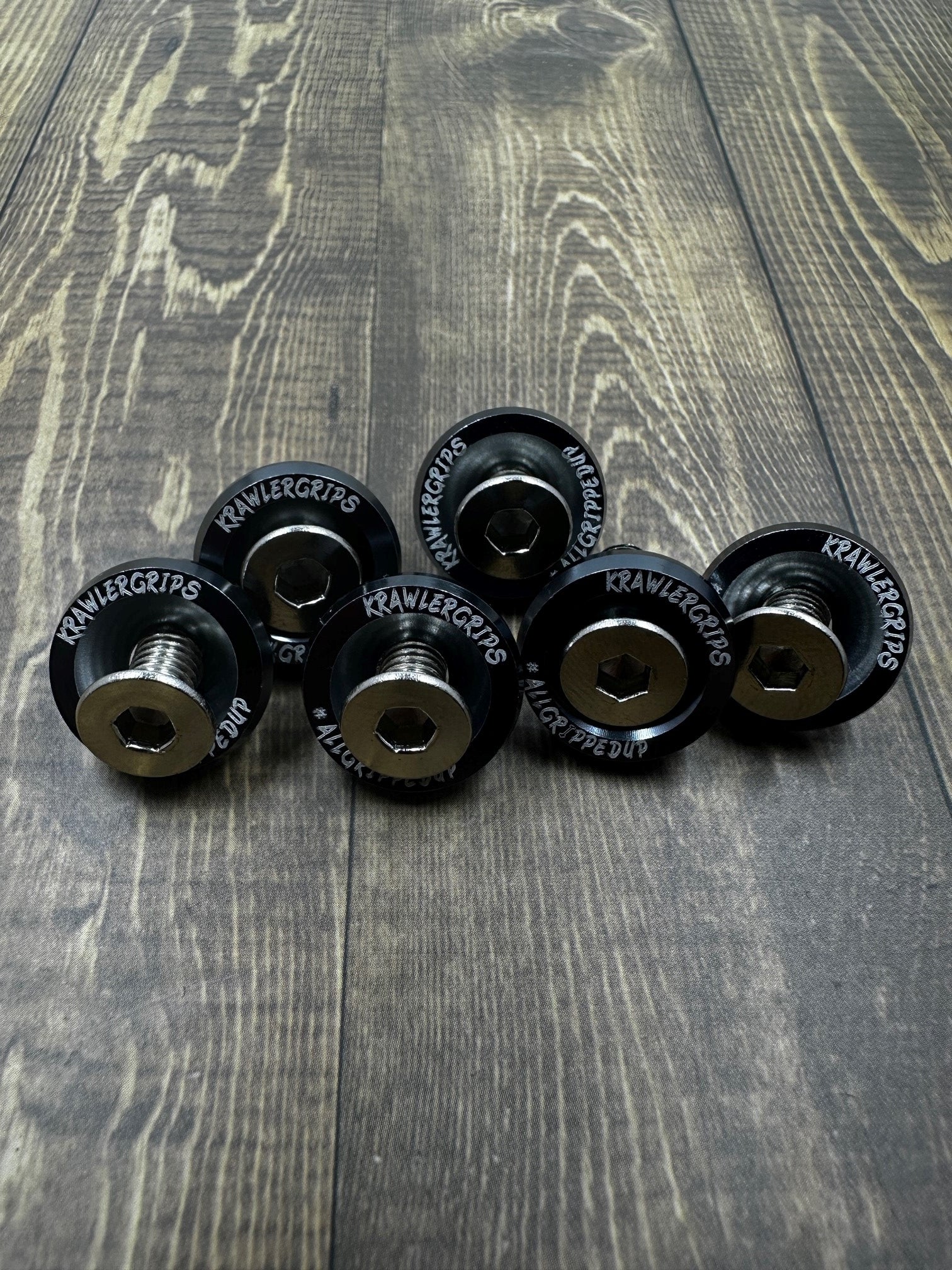 Shop for high quality 4WD 4x4 grab handles at krawlergrips