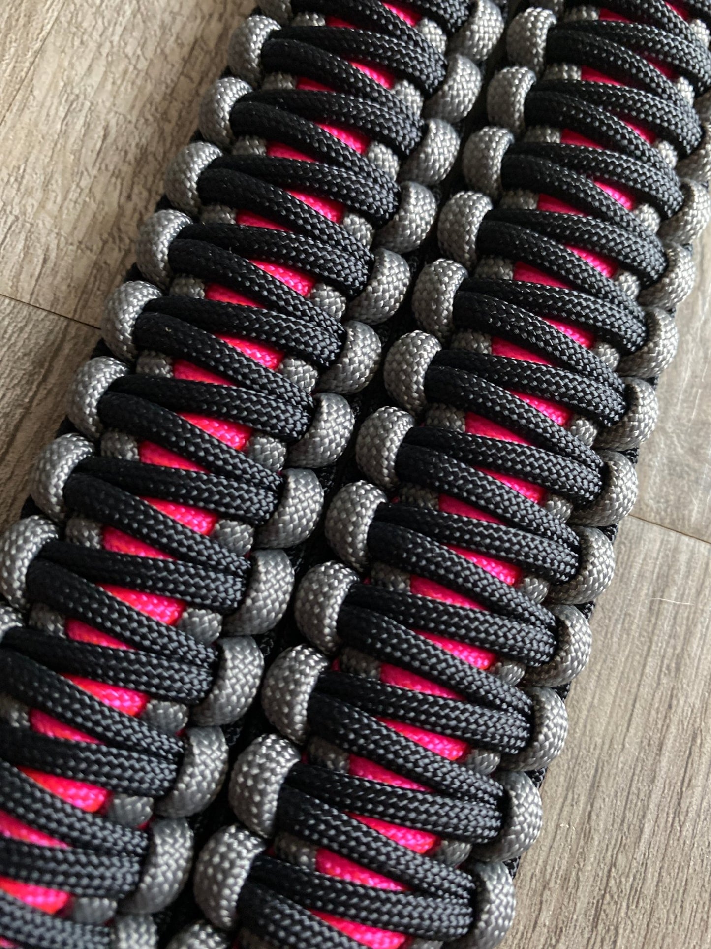 CUSTOM COLOUR DESIGNS GRIP - Krawlergrips | Your design